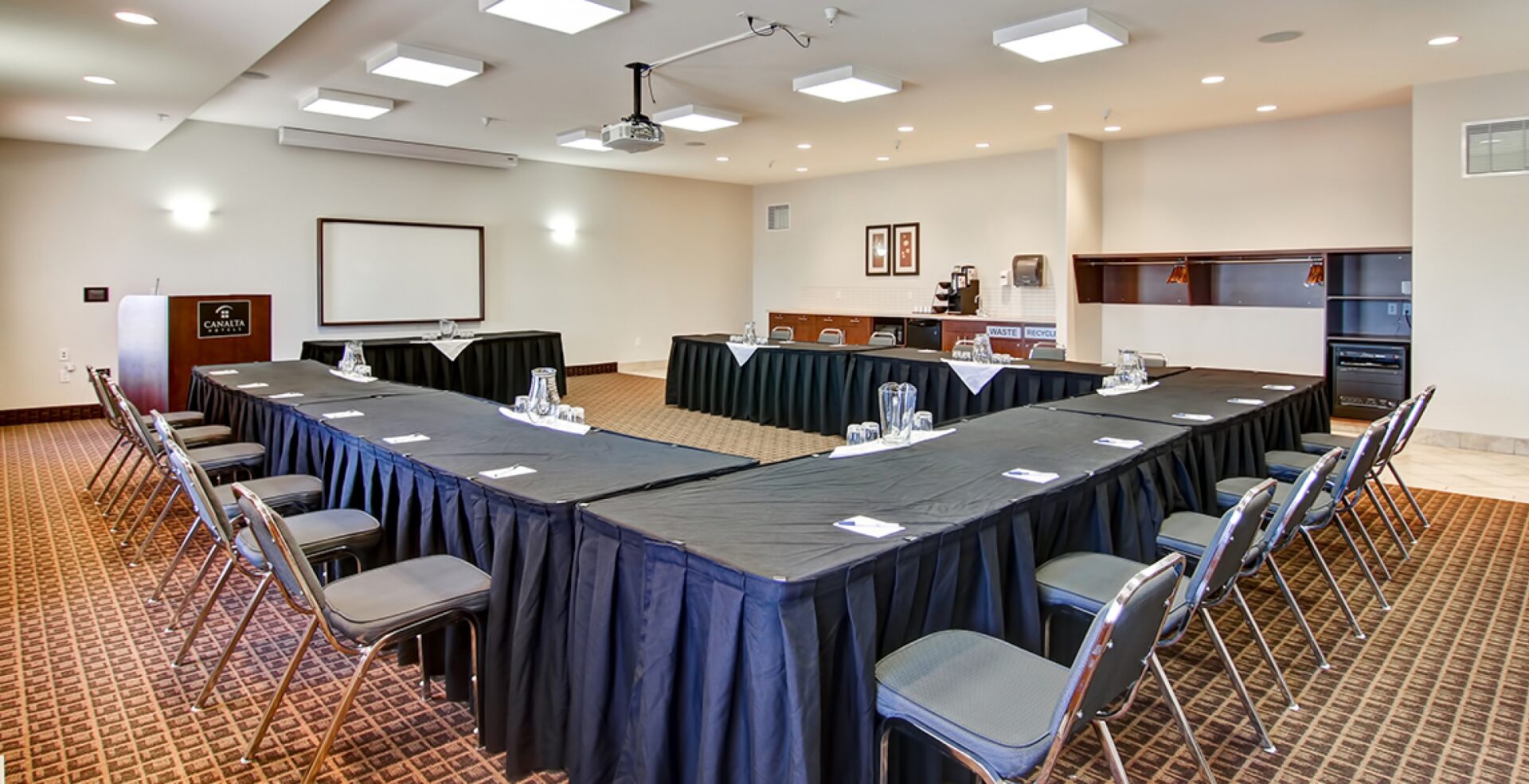 Canalta Moosomin - Canalta Hotels